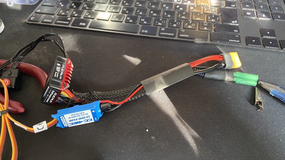 【外部BEC】CASTLE Creations CC-BECの配線処理にトライ | Rock’n Crawler