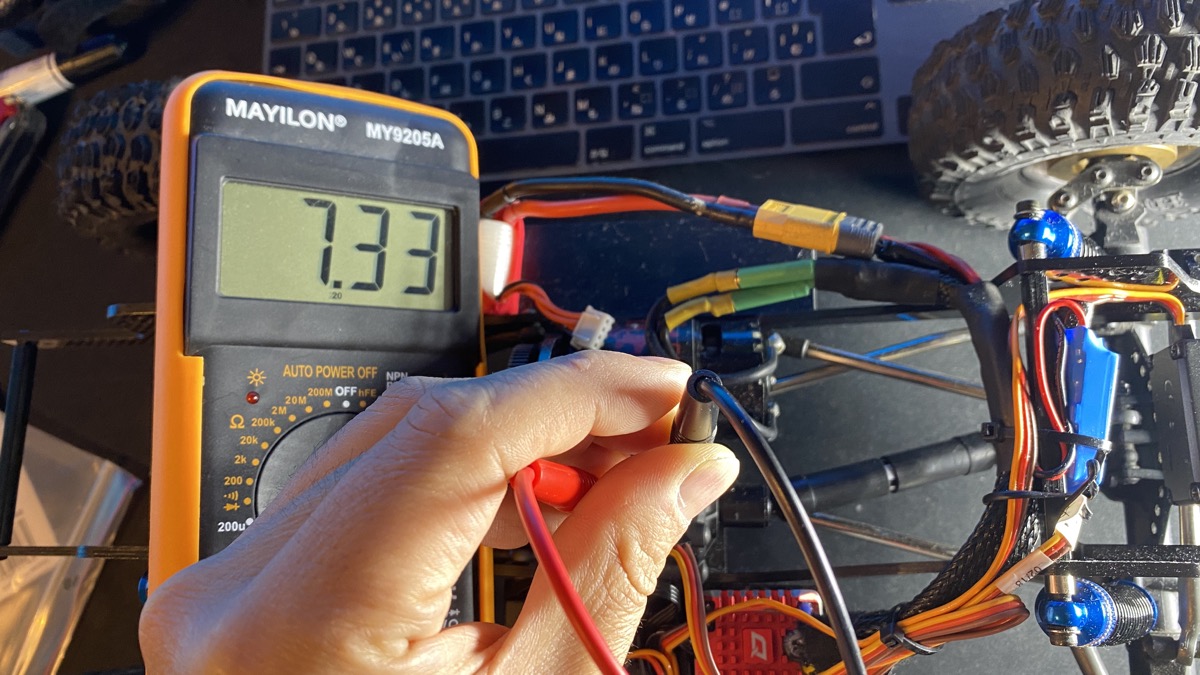 【BEC】キャッスルリンクによる電圧の変更 | Rock’n Crawler